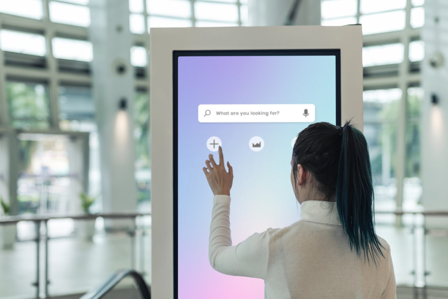 Elevate Your Interactions With A Touch Screen Video Wall | Video Wall 21